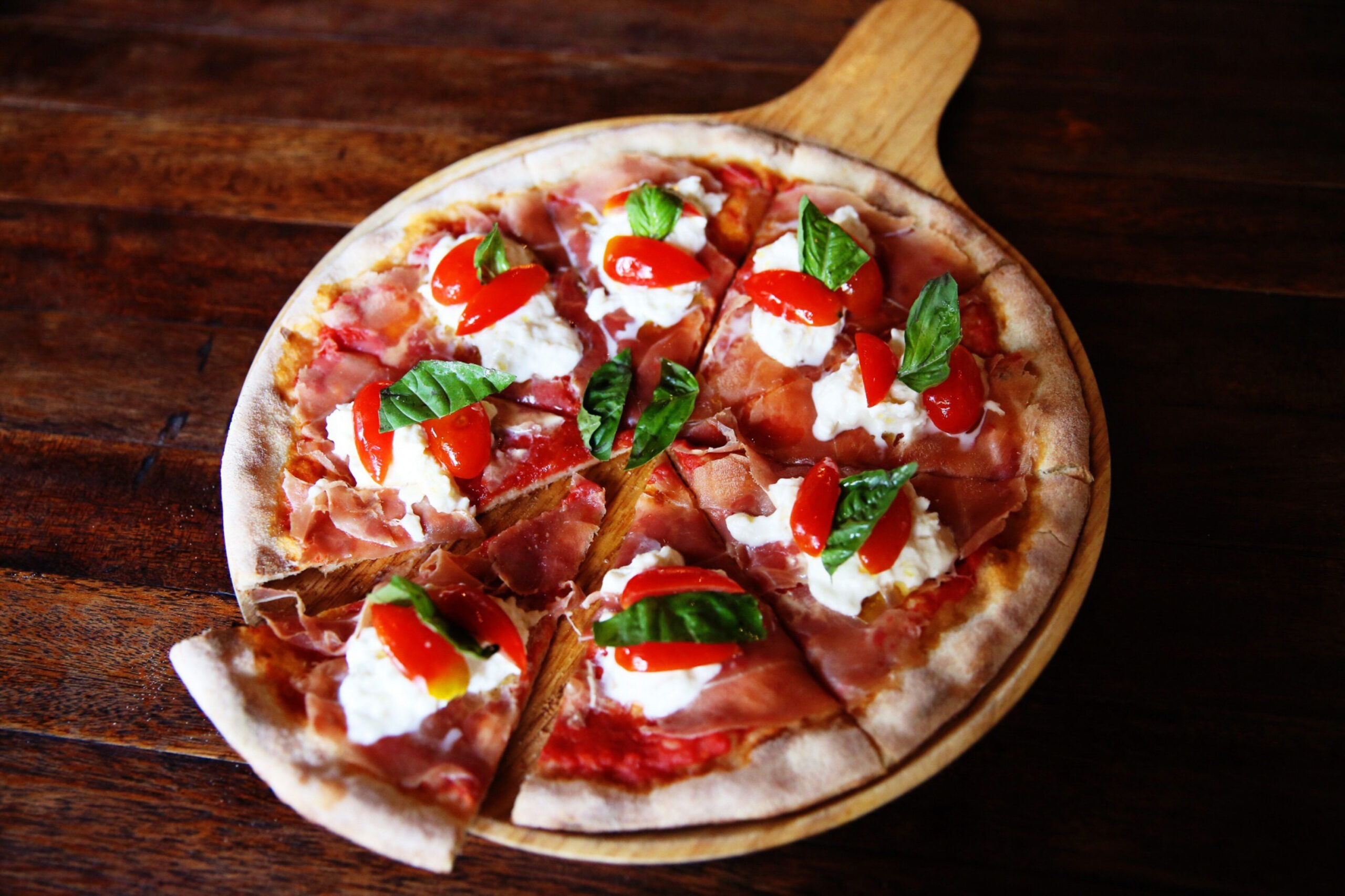 Pizza Daniel - Tucan Bakery