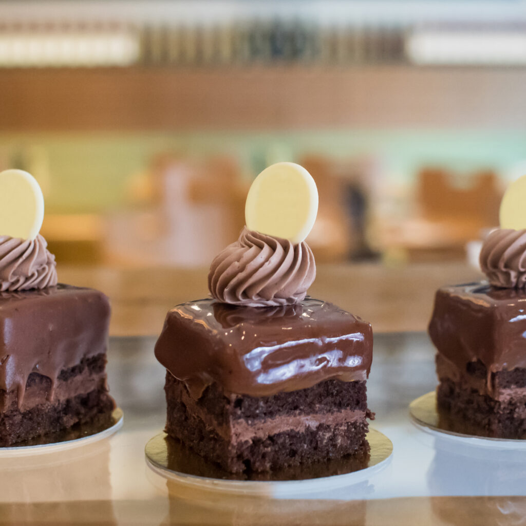 Order Now Amandina a Sweet Pestry - Tucan Pizza