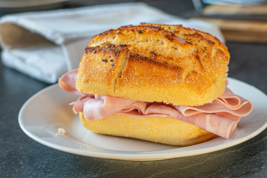 Gyros with Prosciutto de Parma and Mozzarella - Tucan Pizza